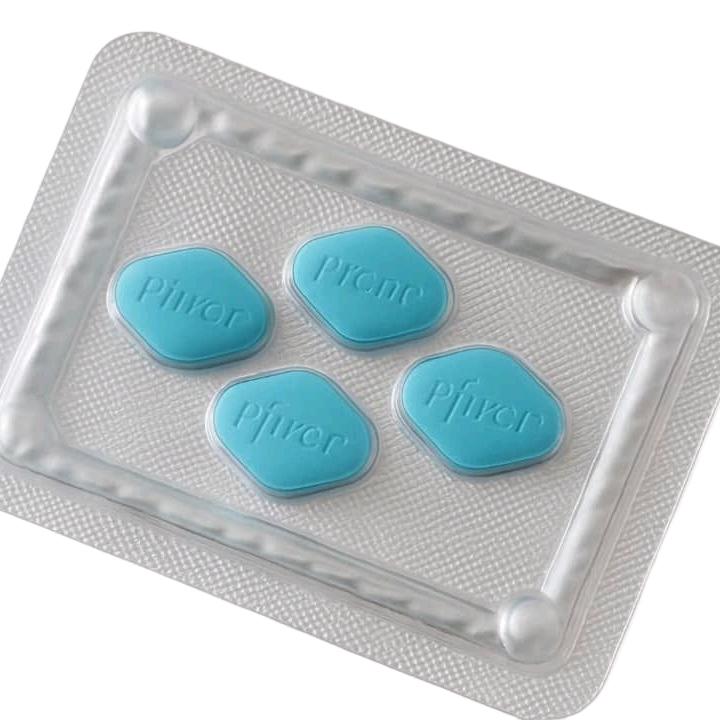 Candy Blue v100mmg 4pcs candy sweet Snacks Makanan - TikTok Shop Malaysia