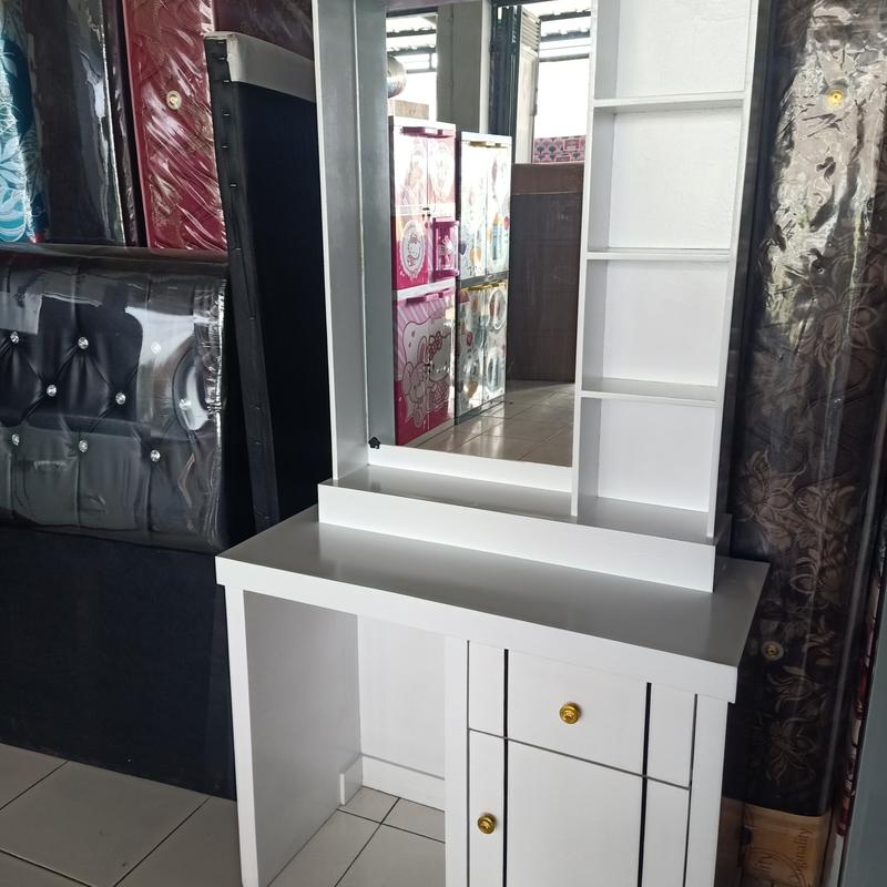 Meja rias cantik multiplek asli - Shop | Tokopedia