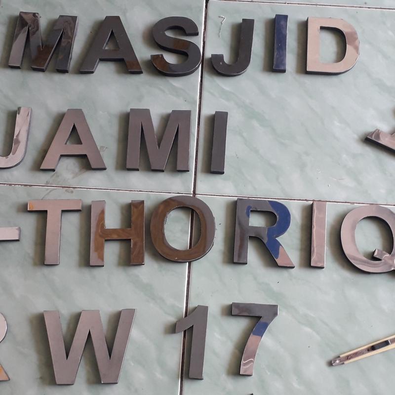 huruf timbul stainless - Shop | Tokopedia