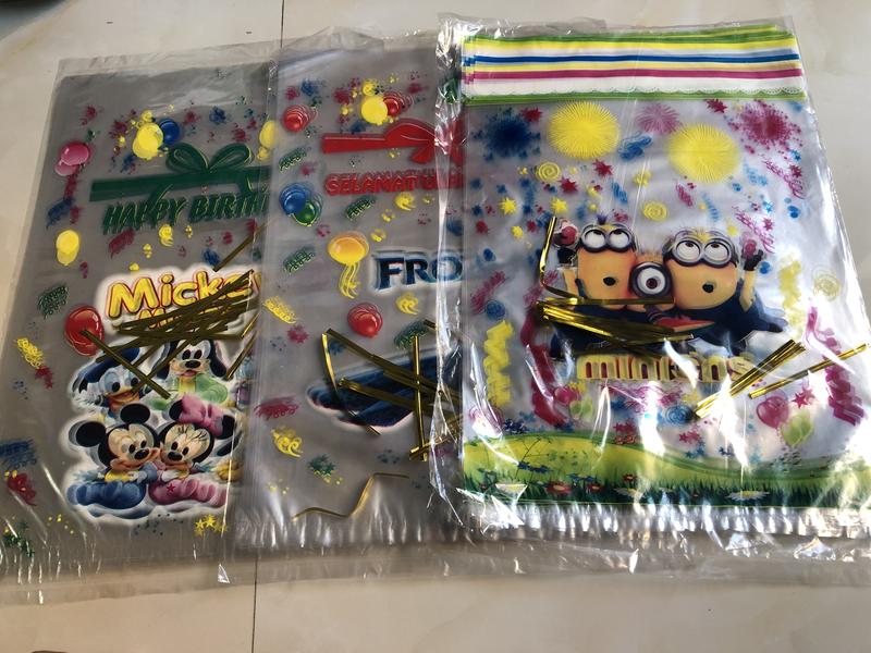Plastik Souvenir Ulang Tahun/Bingkisan Snack Ultah PP 24x36isi - Shop ...