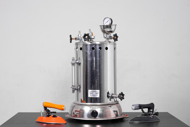 Setrika Uap - Steam Boiler Laundry Otomatis 12 Liter KTT 92 - Shop ...