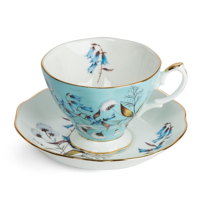 Royal Albert 100 Years Tea Cup & Saucer 1950 Festival cangki - Shop ...