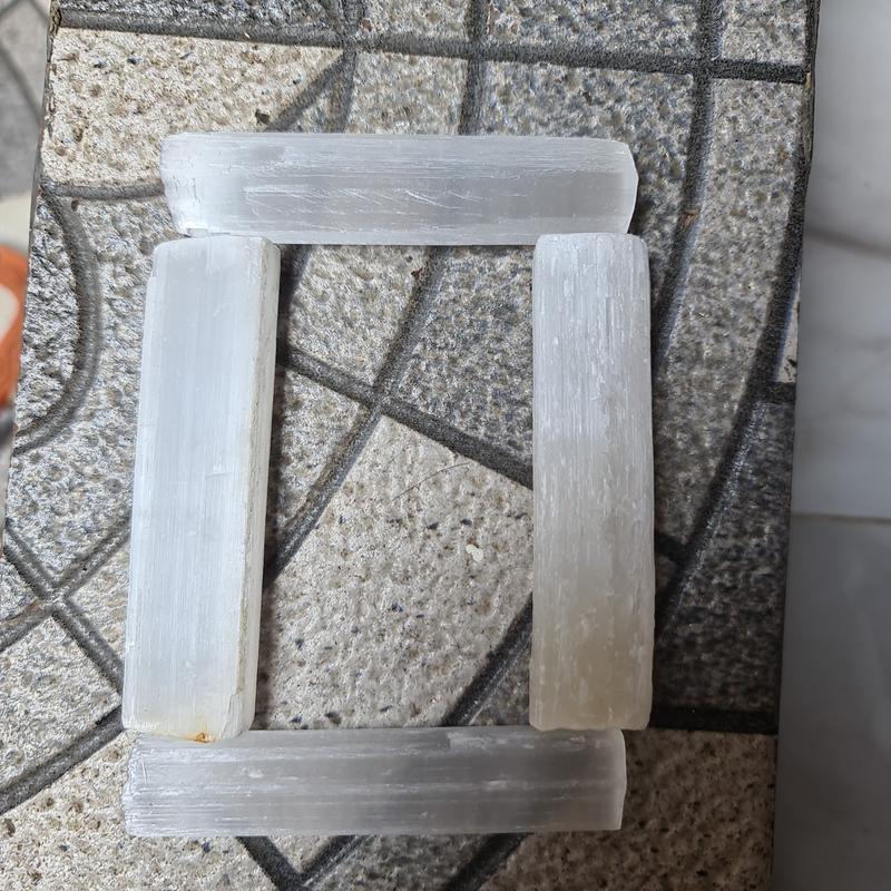 selenite grid 4 pcs panjang 8cm - Shop | Tokopedia