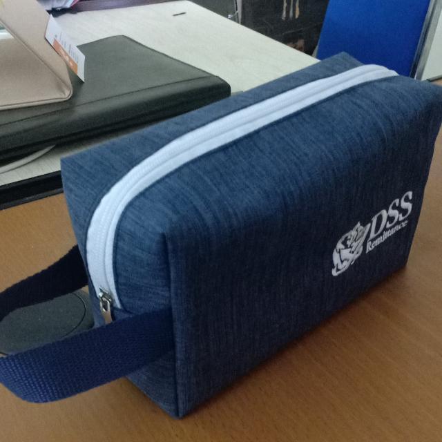pouch desain suka suka - Shop | Tokopedia