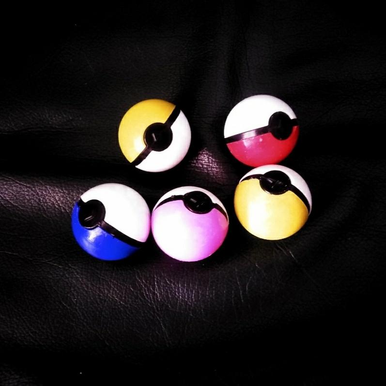 Mainan Bola Pokemon / Pokeball / Pokemon Ball Action Figure Mini - Shop ...