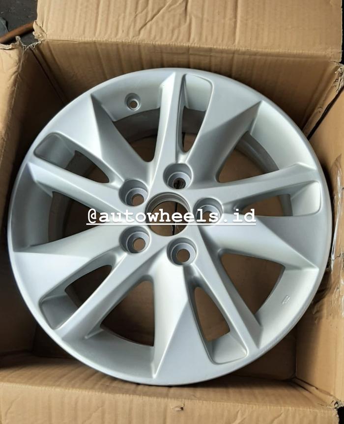 Jual Velg OEM Innova Reborn (1 pcs) - Jakarta Pusat - autowheelsid_NEW ...