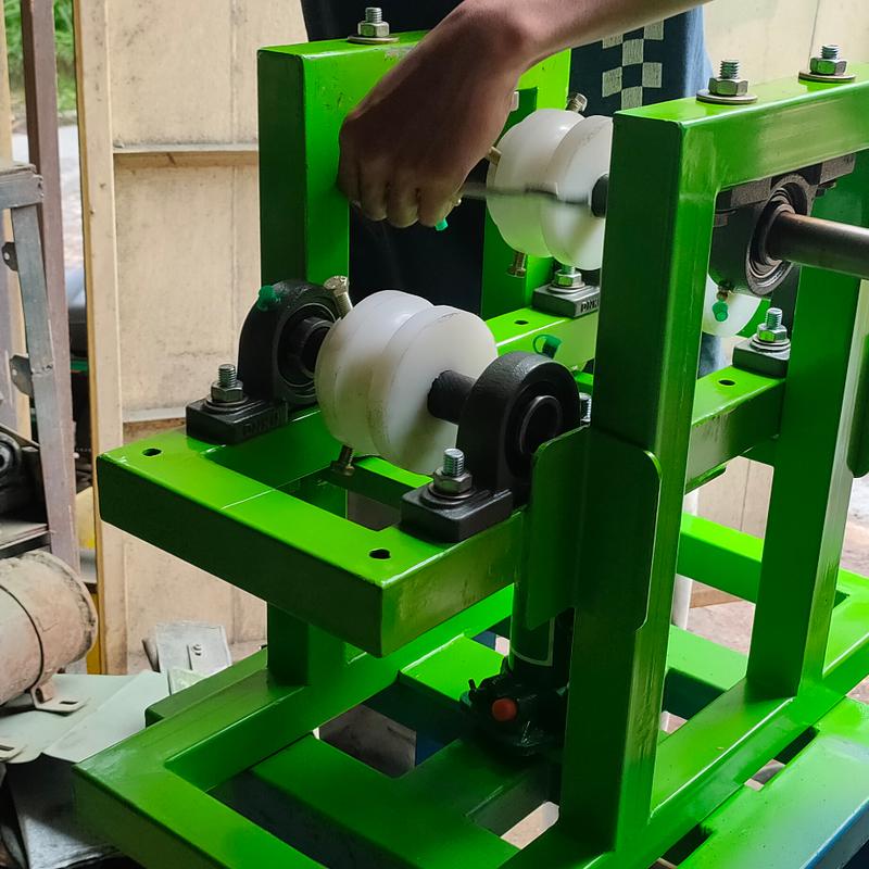 Alat Bending Roll Plat Pipa Besi Hidrolic Presisi dan Tangguh - Shop ...
