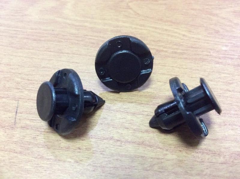 KLIP KANCING BUMPER SPAKBOARD MOBIL AVANZA XENIA LIVINA - Shop | Tokopedia