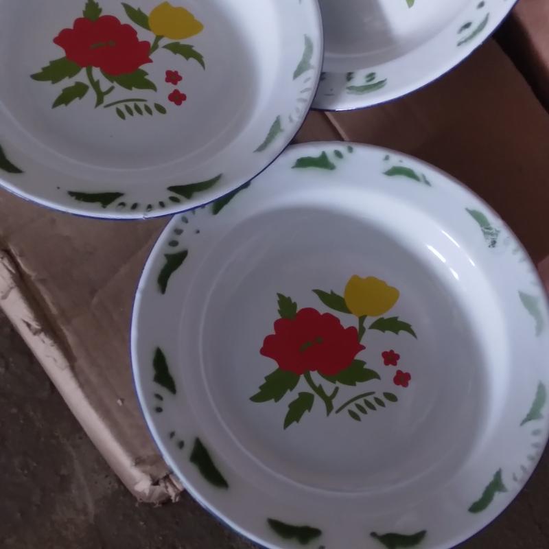 Grosir piring seng enamel 22 cm / piring jadul / piring kaleng - Shop ...