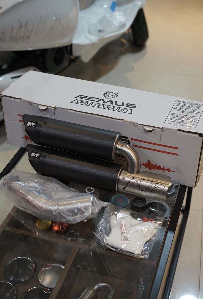 Jual Knalpot Remus Dual Flow Carbon Vespa GTS 200 250 300 - Jakarta ...