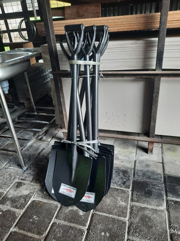 Sekop Lancip dan Skop Papak / Rata Gagang Full Besi ( Crocodile - Shop ...