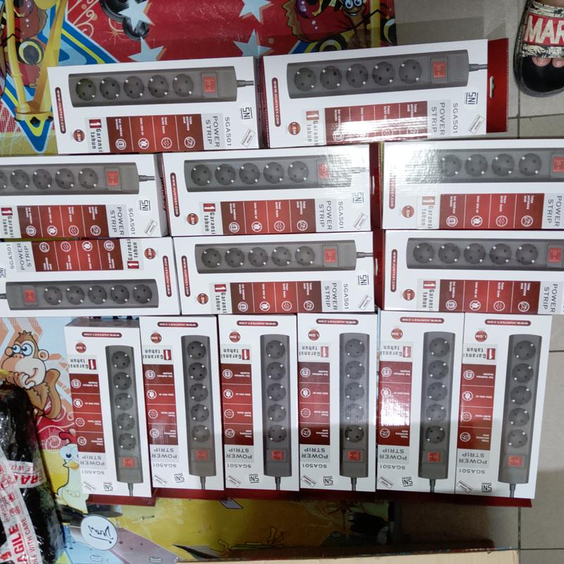 Stop Kontak Colokan Listrik Huntkey SGA501 5 Slot - Shop | Tokopedia