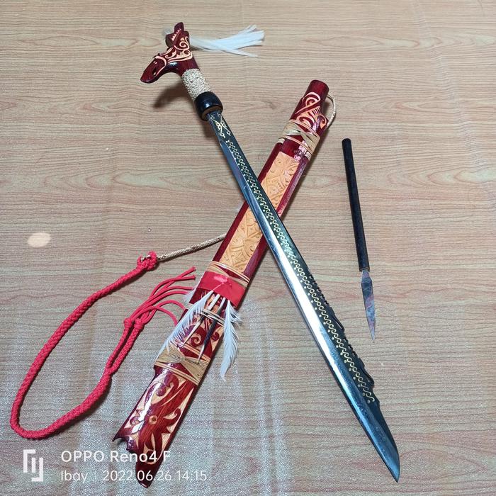 Jual HOBI KOLEKSI MANDAU DAYAK KHAS KALIMANTAN. MANDAU SENJATA DAYAK ...