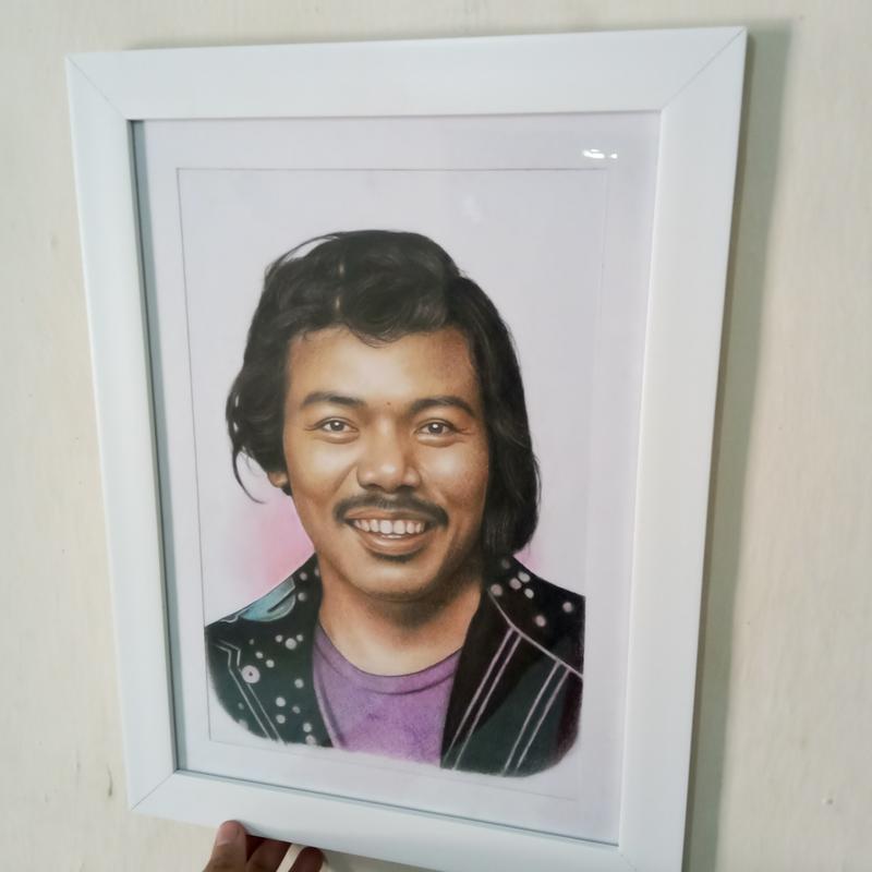 Lukisan sketsa wajah berwarna. plus pigura/frame ukuran A4 - Shop ...