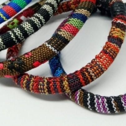 Gelang Tenun Rajut Etnik Lombok - Shop | Tokopedia