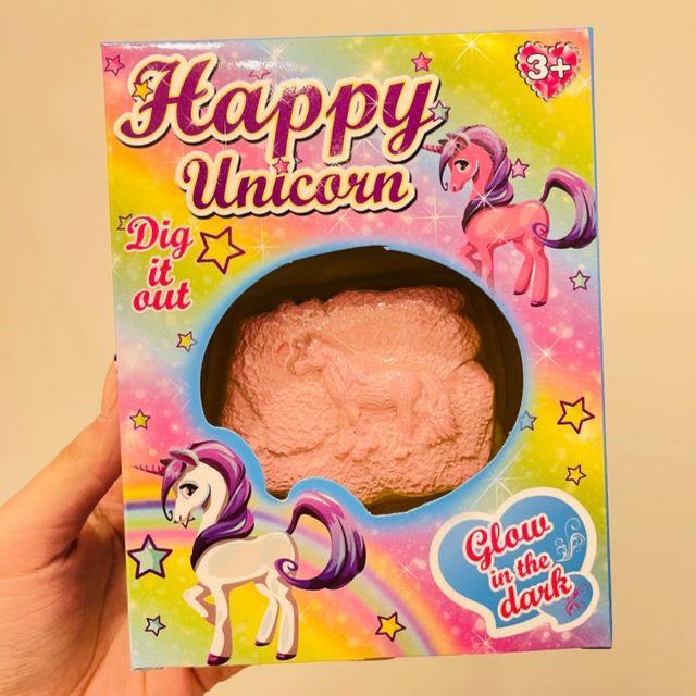 EXCAVATION TOYS HAPPY UNICORN GID glow fossil dig it up - Shop | Tokopedia