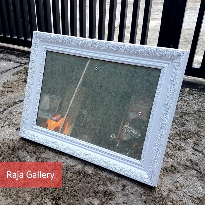 Jual Frame / Bingkai Foto ( 25x30cm ) 12r / 10r - Ukir Putih 5cm - kaca ...