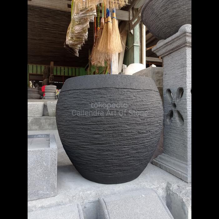Jual Pot Tanaman Batu Cetak Hitam - Kab. Magelang - Cailendra Art Stone ...