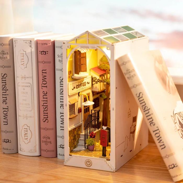 Jual ROLIFE Sunshine Town TGB02 DIY 3D Book Nook & Wonderland - Kota ...