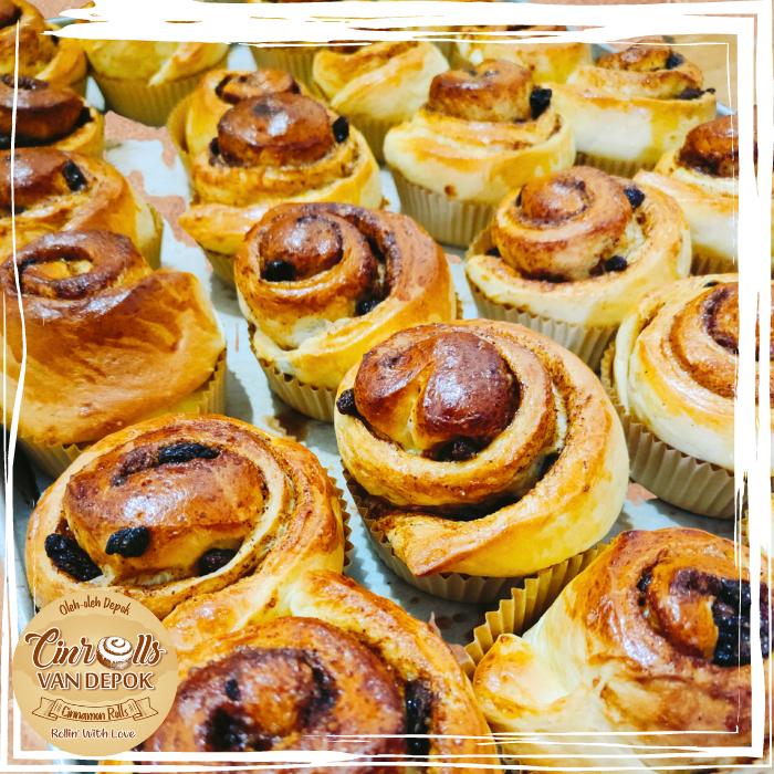 Cinrolls Van Depok Cinnamon Roll Slice Box 9pcs dengan Cream Cheese ...