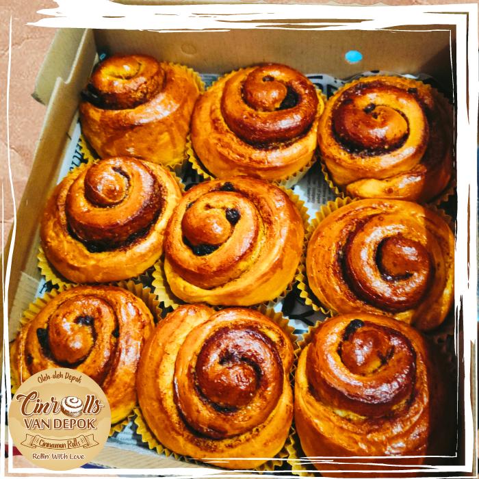 Cinrolls Van Depok Cinnamon Roll Slice Box 9pcs dengan Cream Cheese ...