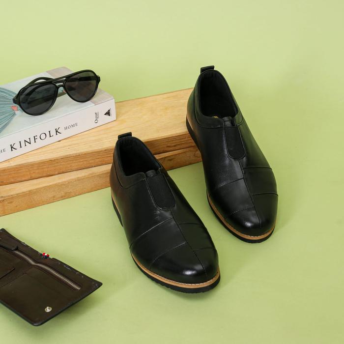 Jual Sepatu pantofel slip on sepatu pria kulit asli Model Chezni - 42 ...