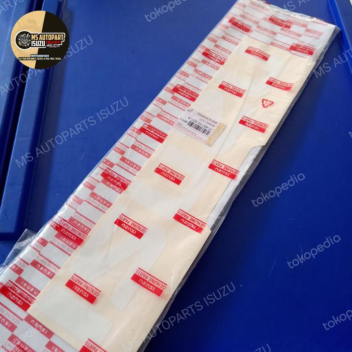 Jual STICKER DECAL STIKER SETIKER ISUZU ELF TULISAN ISUZU DI BAWAH KACA ...