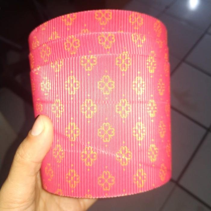 Pannetone Italian Bread Paper Cup Pannetone - Small Red - Shop | Tokopedia