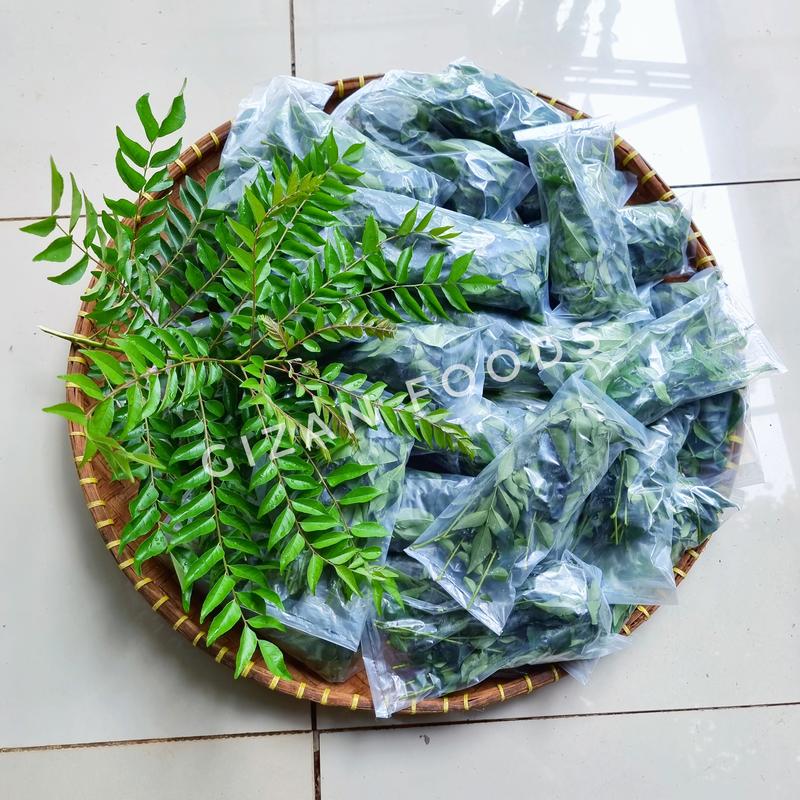 Daun Kari Salam Koja Temurui Segar Kering Wild Curry Leaves - Shop ...