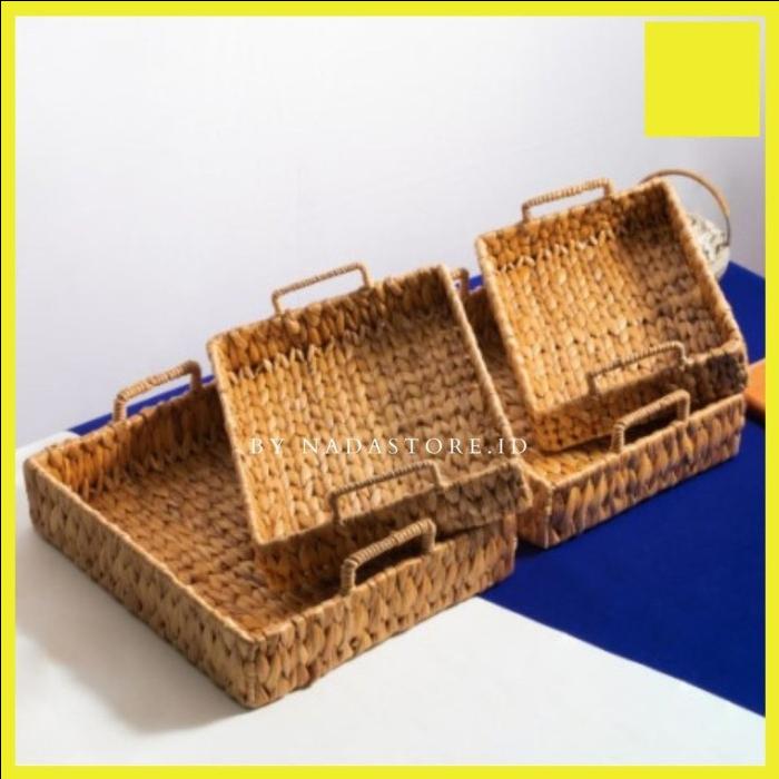 Nampan / baki / tray kotak anyaman enceng gondok kerangka besi - Shop ...