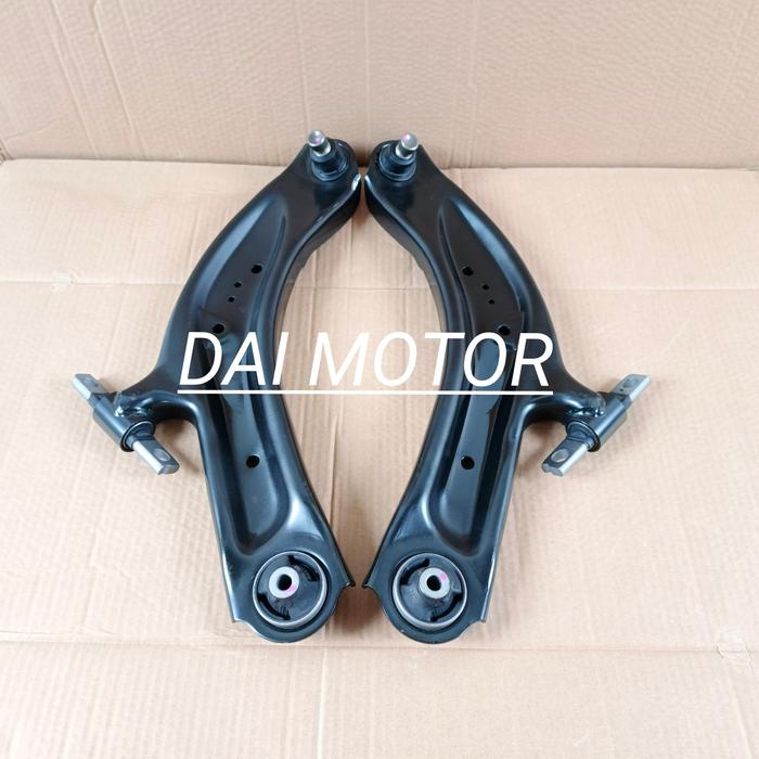 Jual Lower arm link arm sayap 1 set kanan kiri Nissan xtrail T32 OEM ...