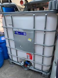 Jual Tangki IBC Tank 1000 Liter/Tangki Ibc Tank/IBC Tank/Tandon Air ...