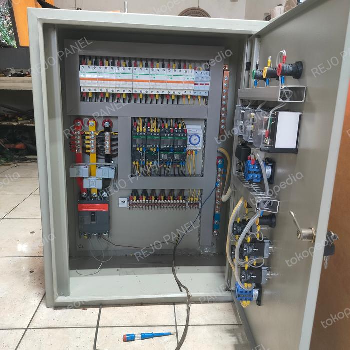 Jual MCCB 3p 125a EZC250N Schneider - MCB 3p 25A DOMAI SCHNEIDER ...