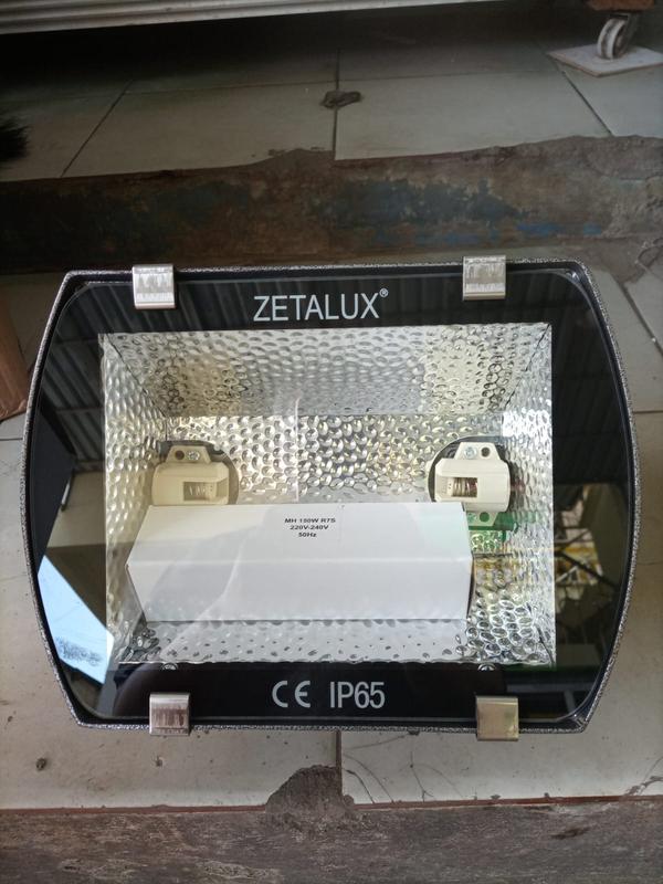 Lampu sorot Zetalux 150 watt - Shop | Tokopedia