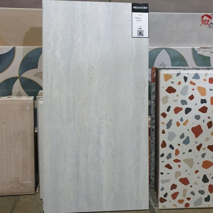 Jual Keramik Dinding Platinum TERRA Series 30x60 cm Kw 1 - Cream - Kota ...