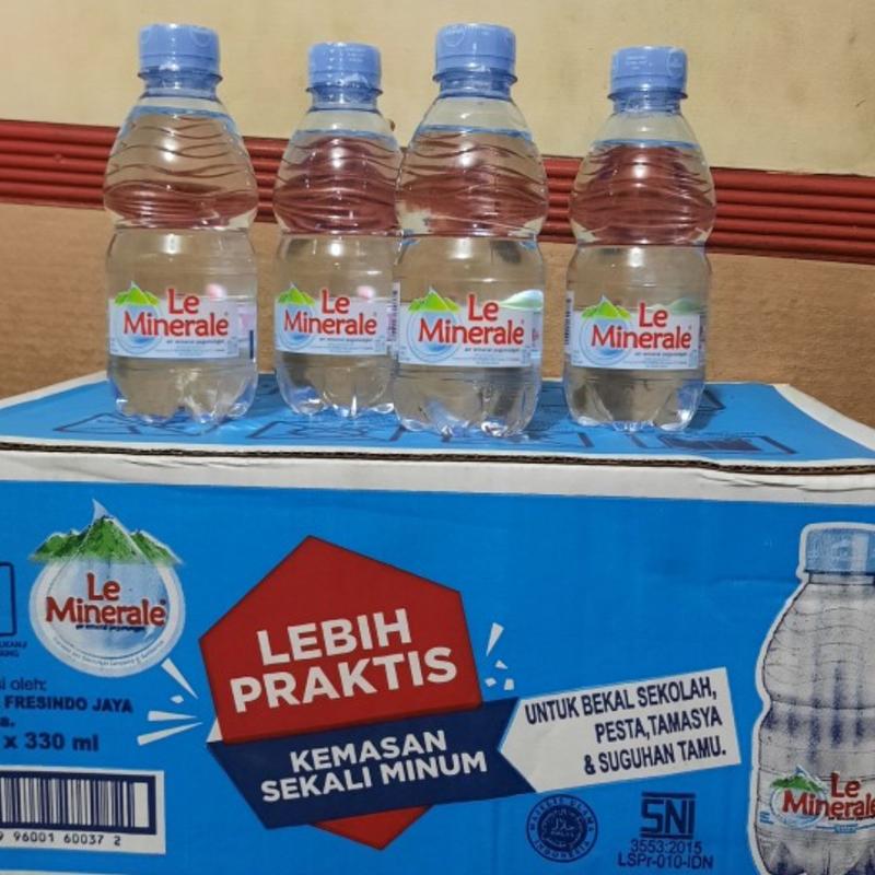 Le minerale 330ml/ 330 ml 1 dus isi 24 /leminerale botol - Shop | Tokopedia