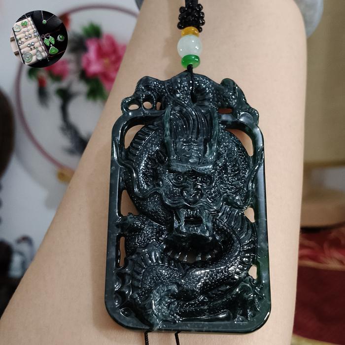 Jual Kalung Liontin Giok Burma Type A Jadeite Jade ukir NAGA / Dragon ...