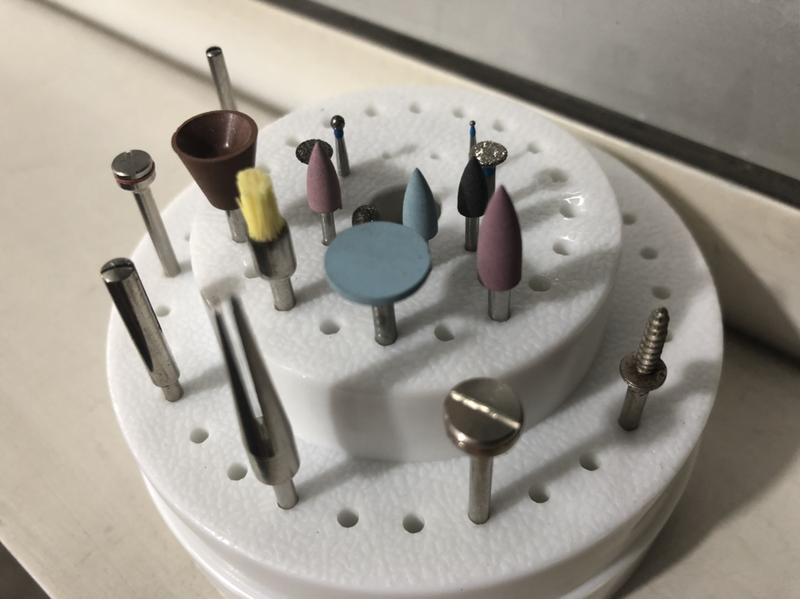 Dental bur holder (tempat penyimpan bur) diameter 89 mm tinggi - Shop ...