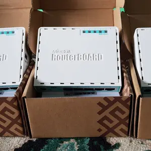 MIKROTIK RB750Gr3 (hEX)/ ROUTER MIKROTIK RB750 GR3 HEX/ RB 750GR3 ...