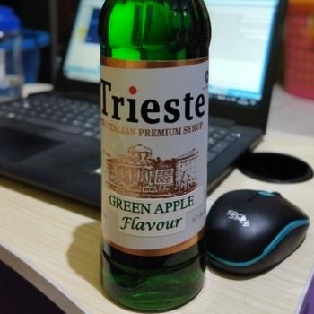 650mL Green Apple Syrup Trieste - Sirop Apel - Sirup appel Aple - Shop ...
