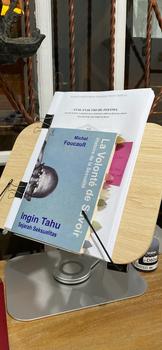 Colta 360 Book Stand Dudukan Penjepit Sandaran Penyangga Tatakan - Shop | Tokopedia