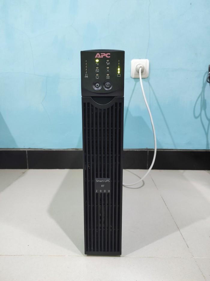 Jual UPS APC Smart-UPS RT 2000VA SURT2000XLI 1400WATT Best - Kota ...