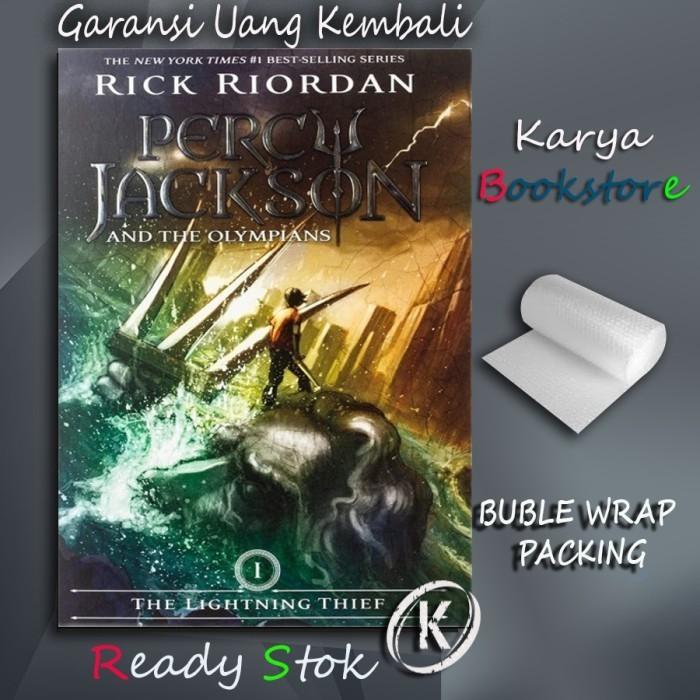 The Lightning Thief (Percy Jackson and the Olympians, Book 1 - Shop | Tokopedia