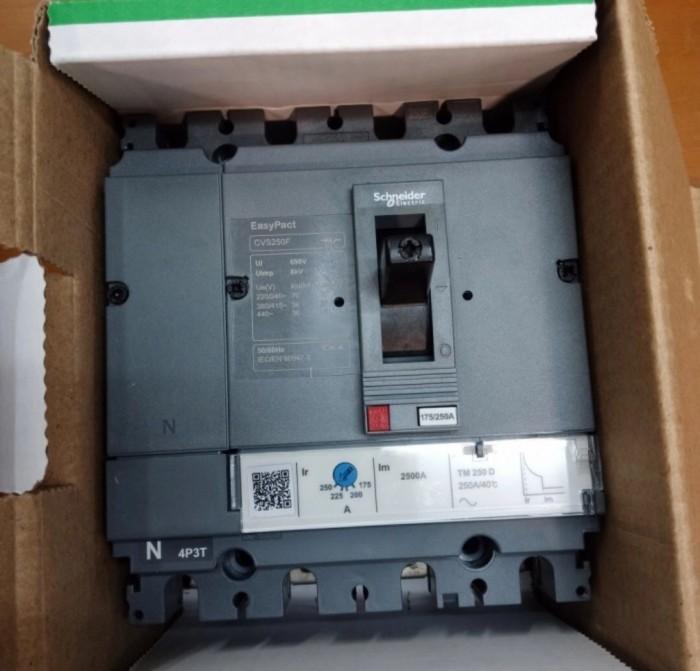 Jual MCCB SCHNEIDER CVS250F 4P 250A EasyPact (36kA) TM250D SCHNEIDER ...