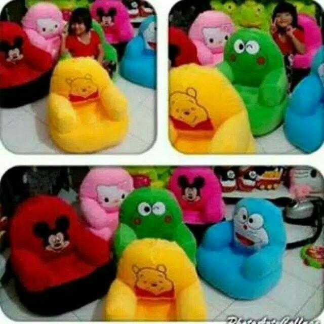 sofa singel boneka karakter hello kitty doraemon keropi pooh miki mini ...