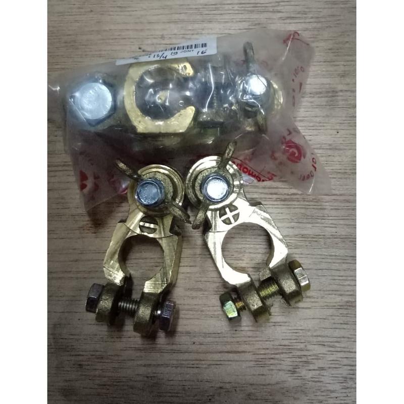 KEPALA AKI ACCU N50 N50Z NS70 N70 N100 N120 N150 N200 BESAR KUNINGAN ...